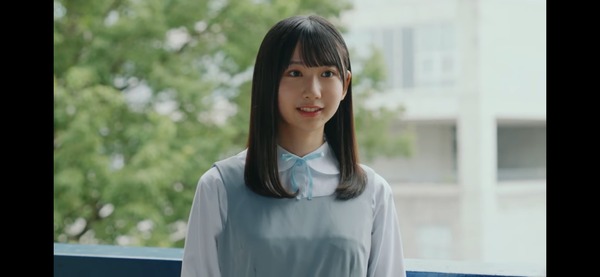 日向坂46新メンバー藤嶌果歩ちゃん、さっそく金村美玖ちゃんに勝ってしまう
